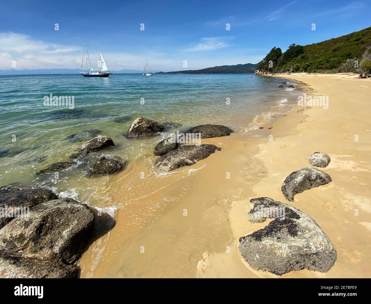 Beautiful scenery in the Abel Tasman National Park, Nelson region, New ...