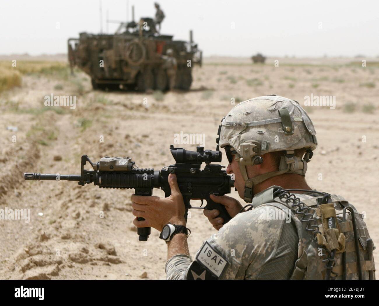 1 2 stryker brigade hi-res stock photography and images - Alamy