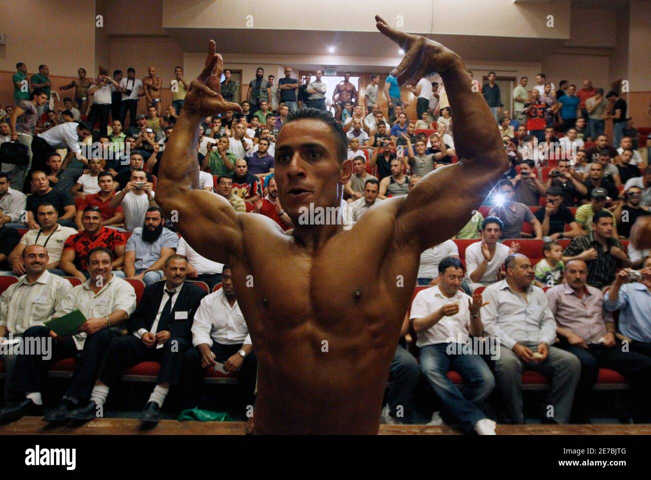 A competitor poses hi-res stock photography and images - Alamy