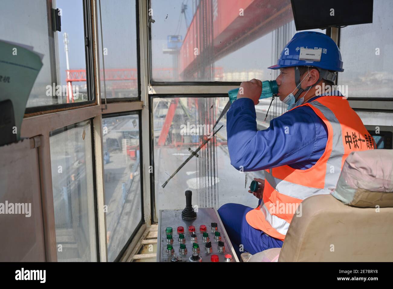 Railway water crane hi-res stock photography and images - Alamy