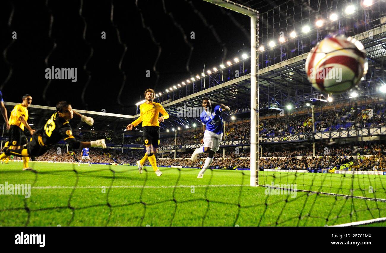 Yobo hi-res stock photography and images - Alamy