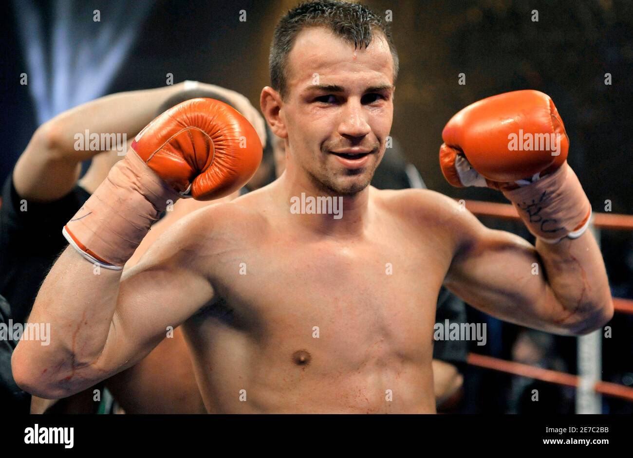 German middleweight boxer sebastian zbik hi-res stock photography and ...
