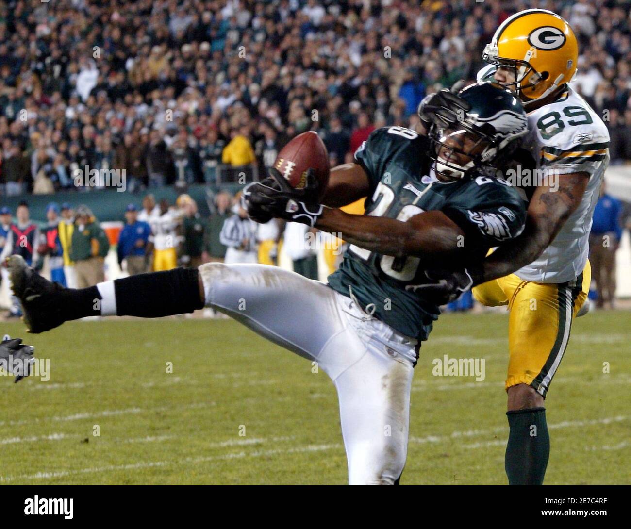 Eagles the fourth green hi-res stock photography and images - Alamy