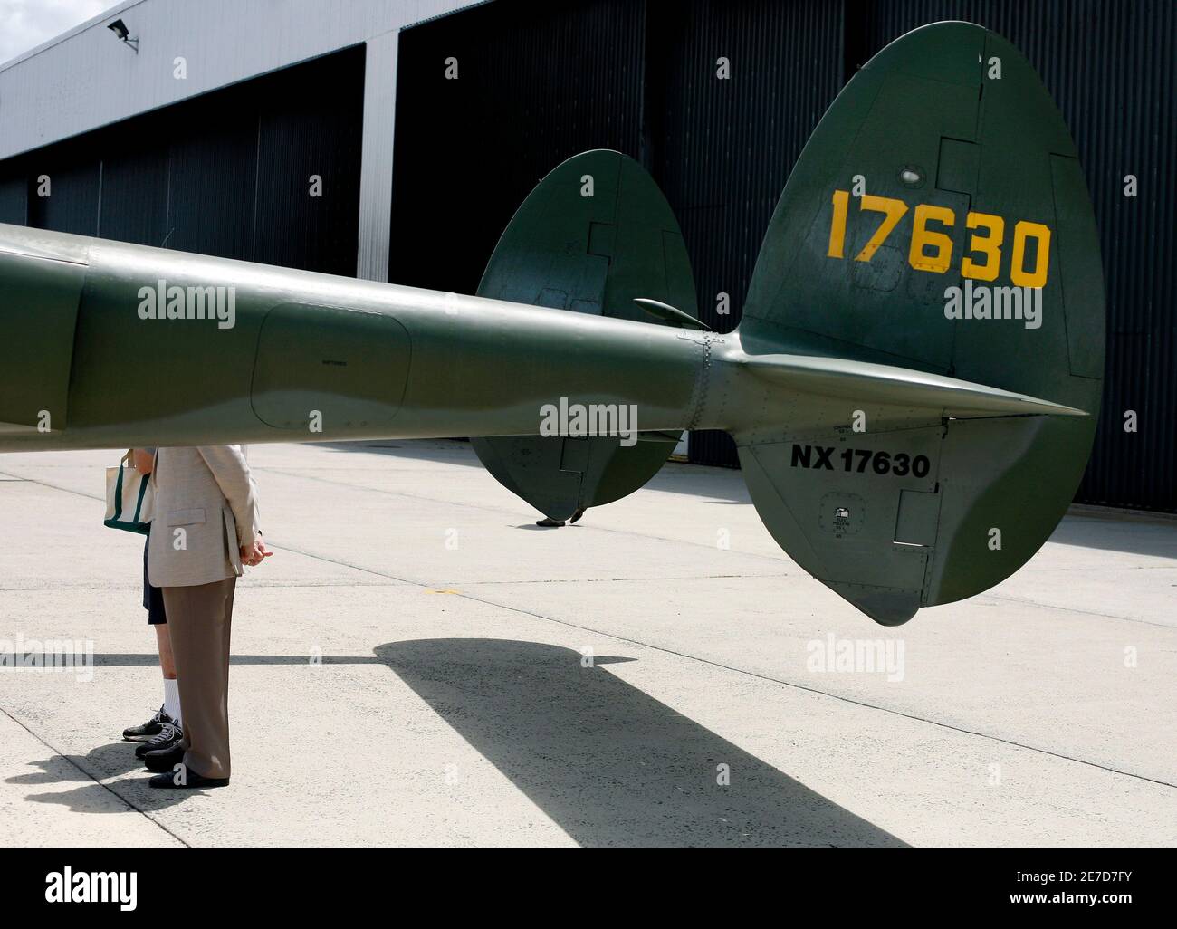 P 38 crash hi-res stock photography and images - Alamy