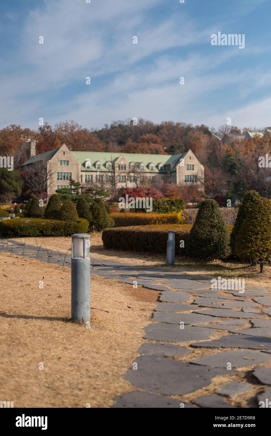 Ewha womens university hi-res stock photography and images - Alamy
