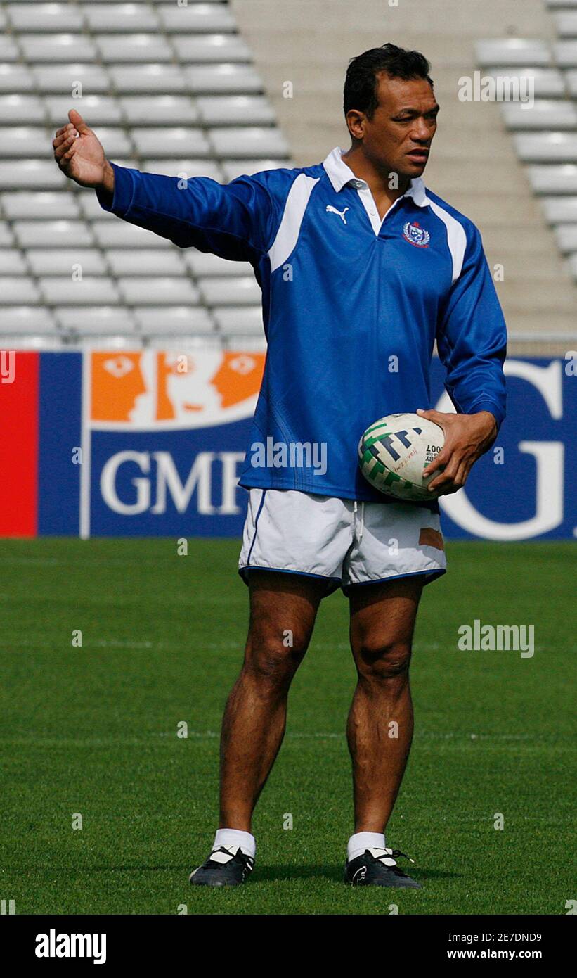 Brian lima samoa hi-res stock photography and images - Alamy