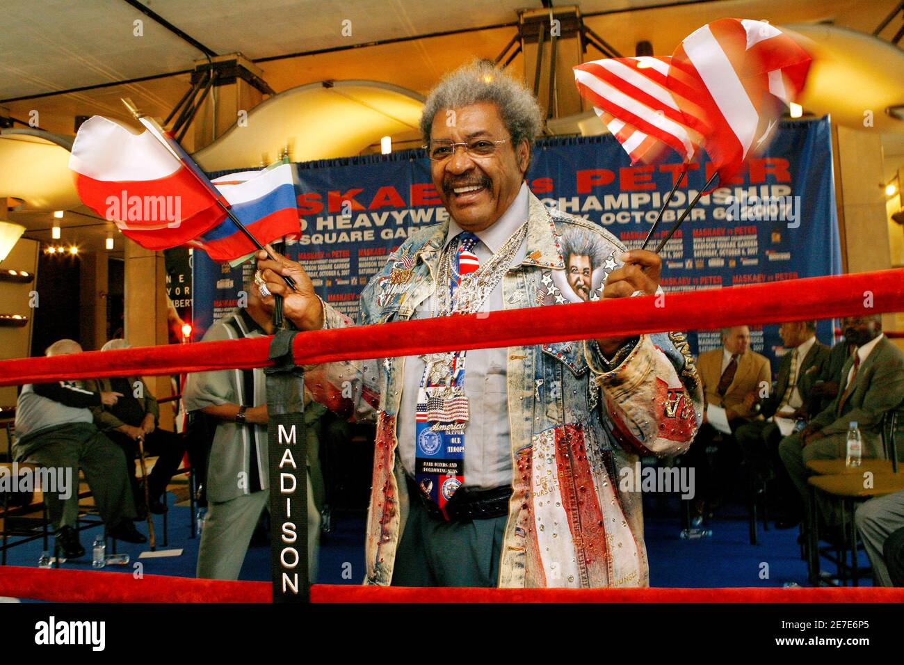 Don king boxing flag hi-res stock photography and images - Alamy
