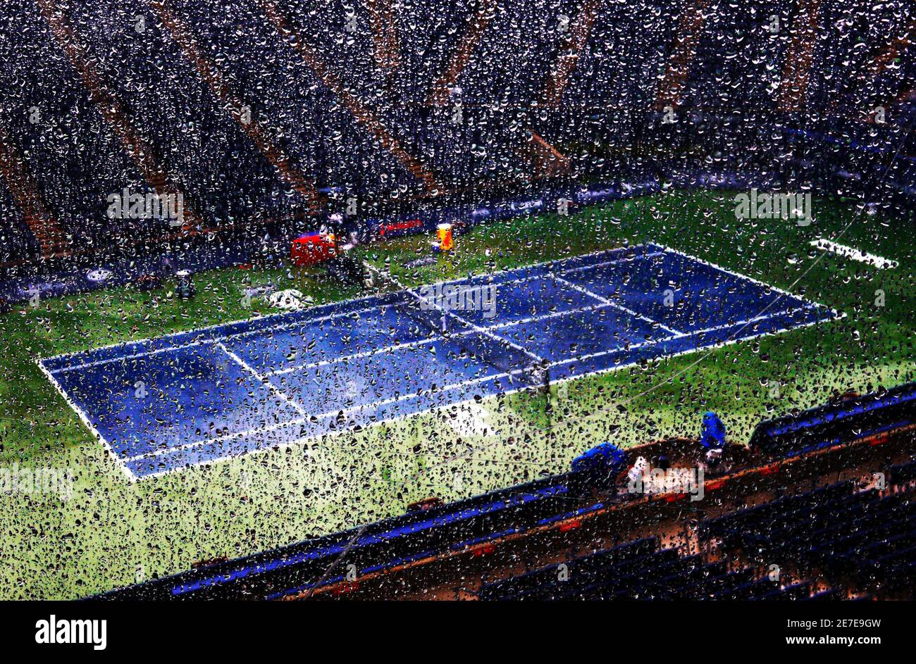 Canadian view through window hi-res stock photography and images - Alamy