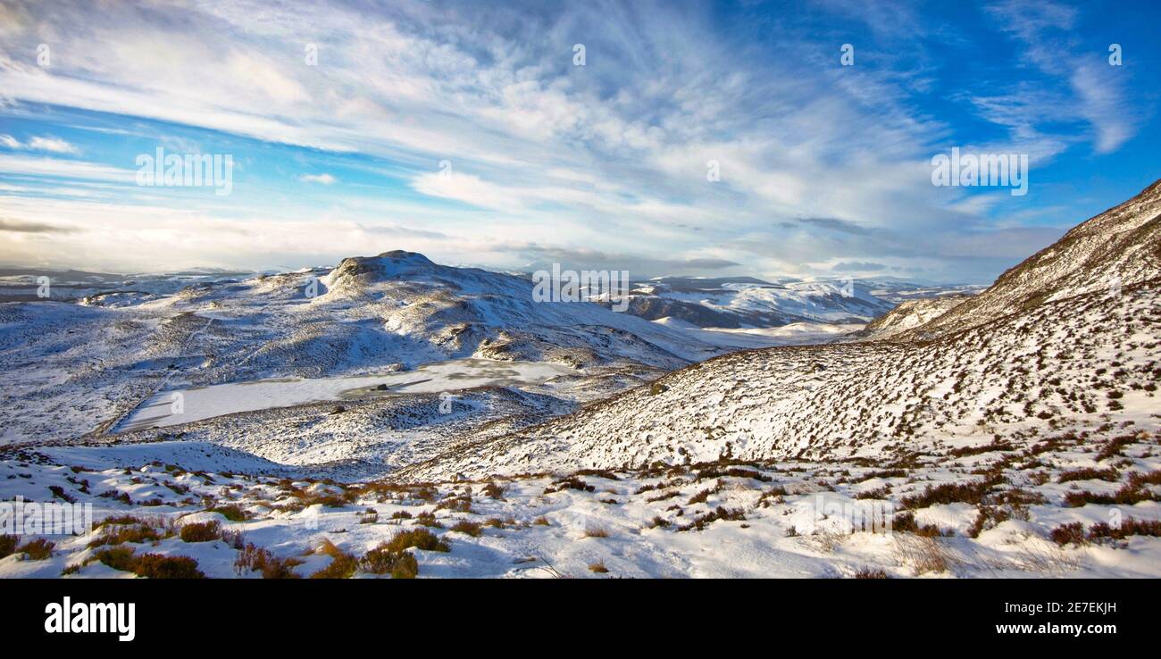 Loch a choire ben vrackie hi-res stock photography and images - Alamy