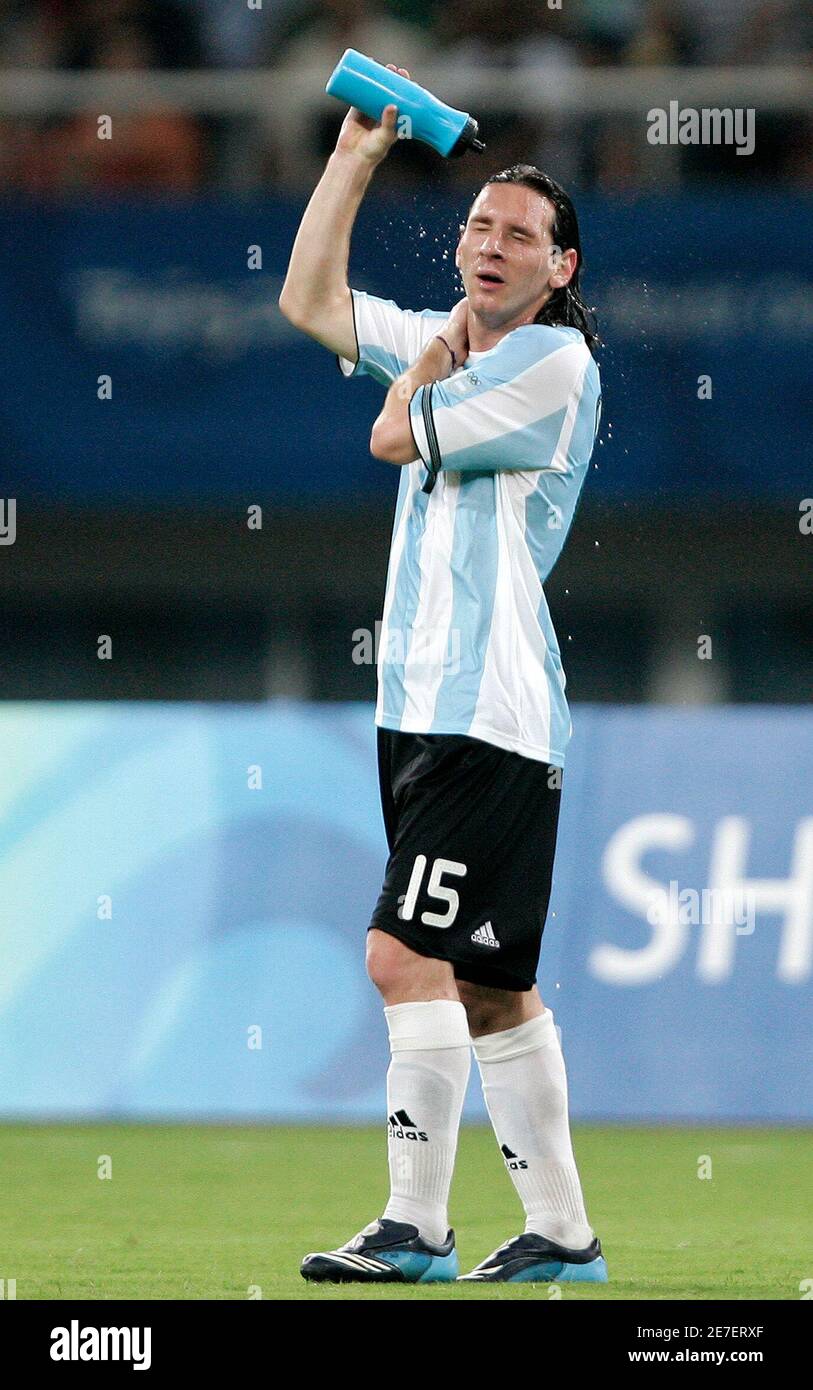 Lionel messi argentina 2008 hi-res stock photography and images - Alamy