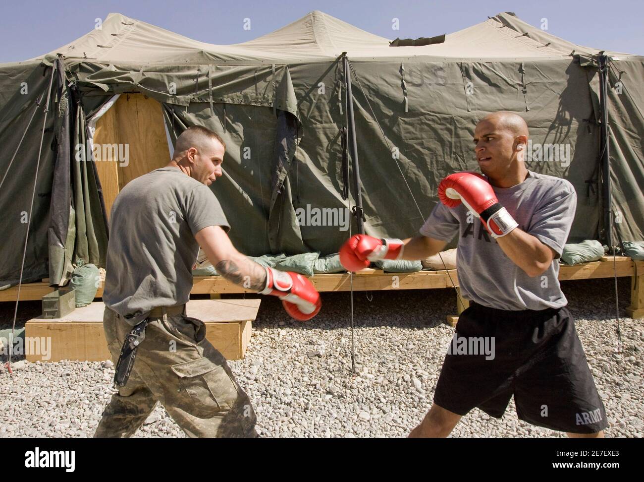 Fob shank hi-res stock photography and images - Alamy