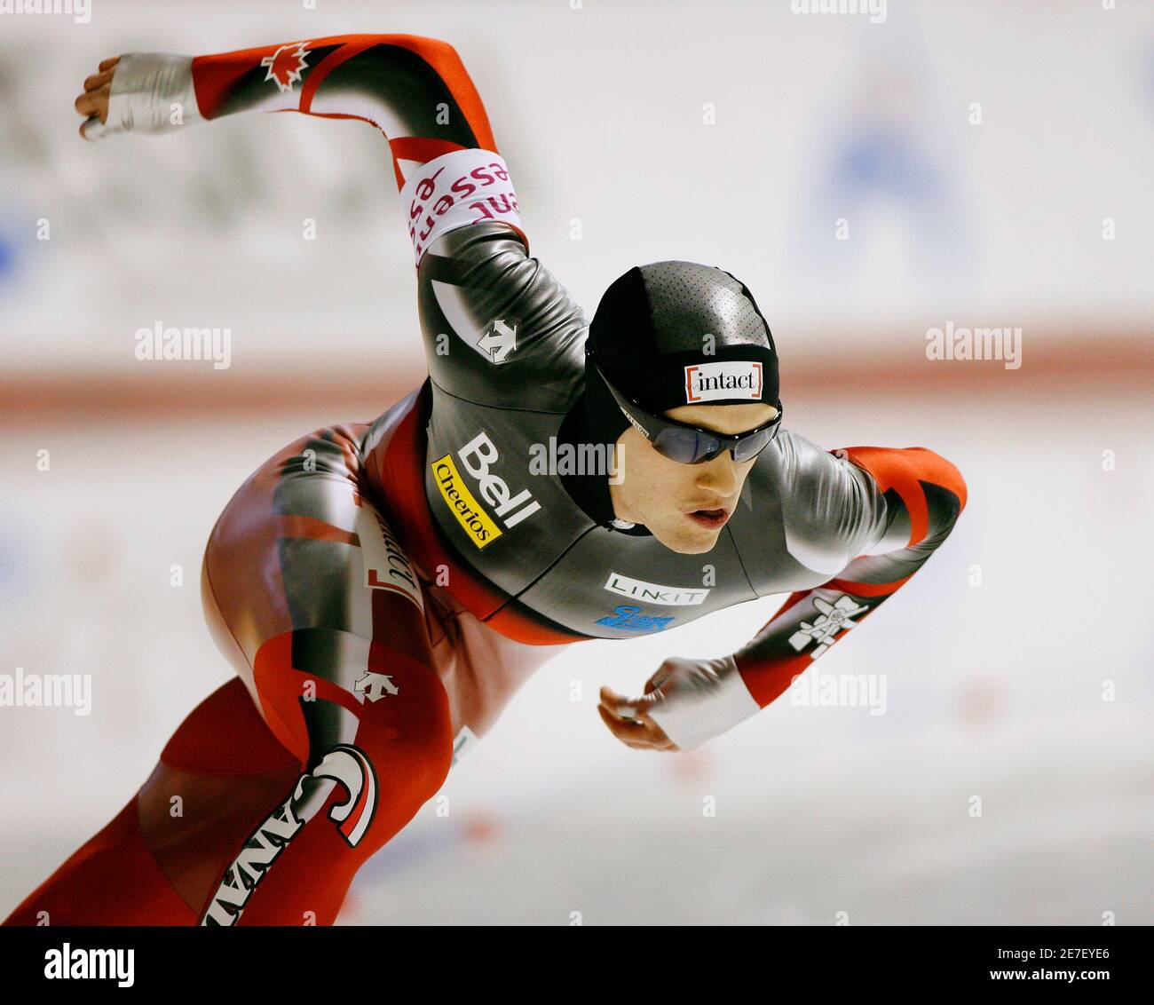 Isu speed skating world cup 4 hi-res stock photography and images - Alamy