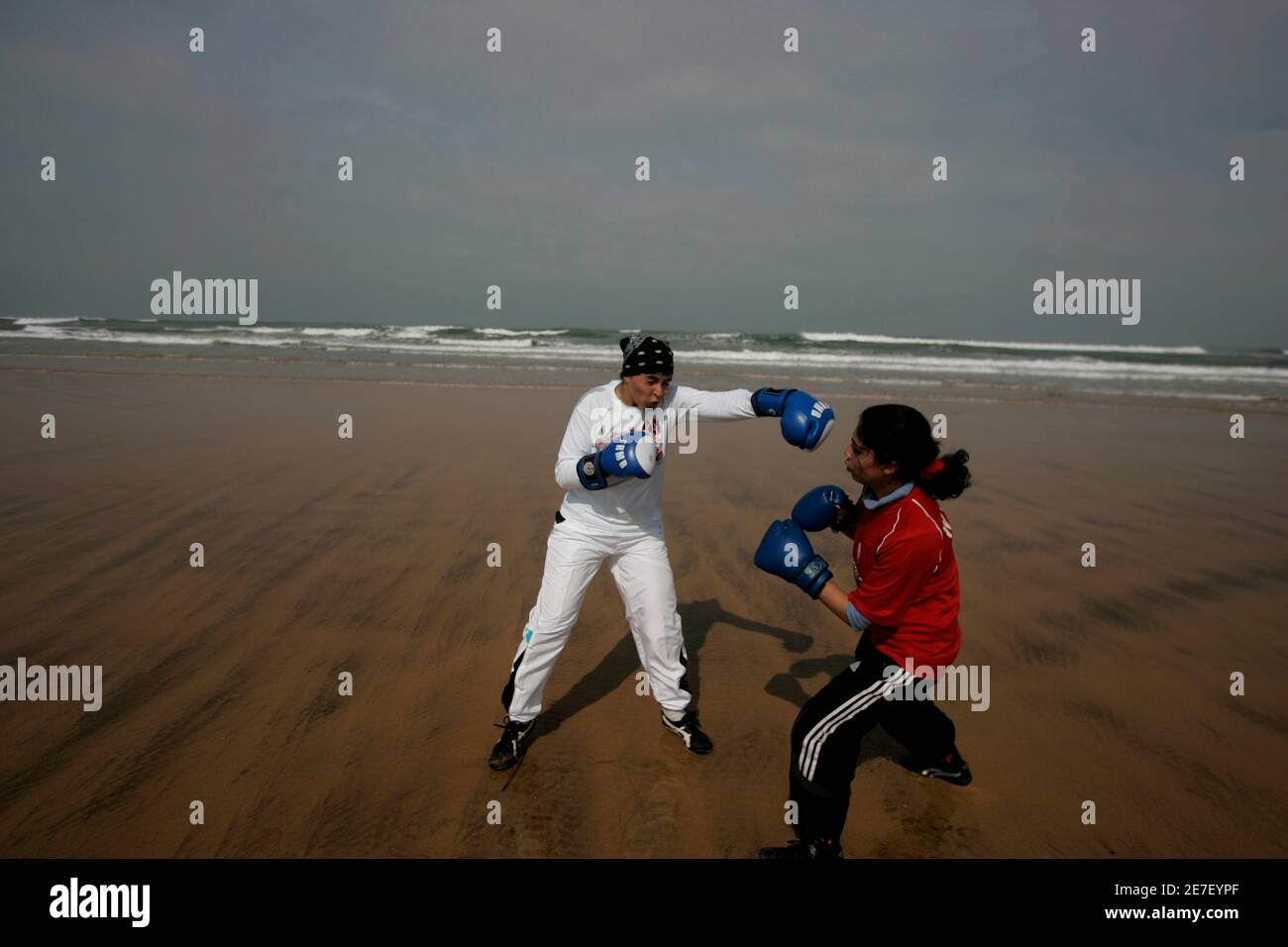 Corniche casablanca morocco hi-res stock photography and images - Alamy