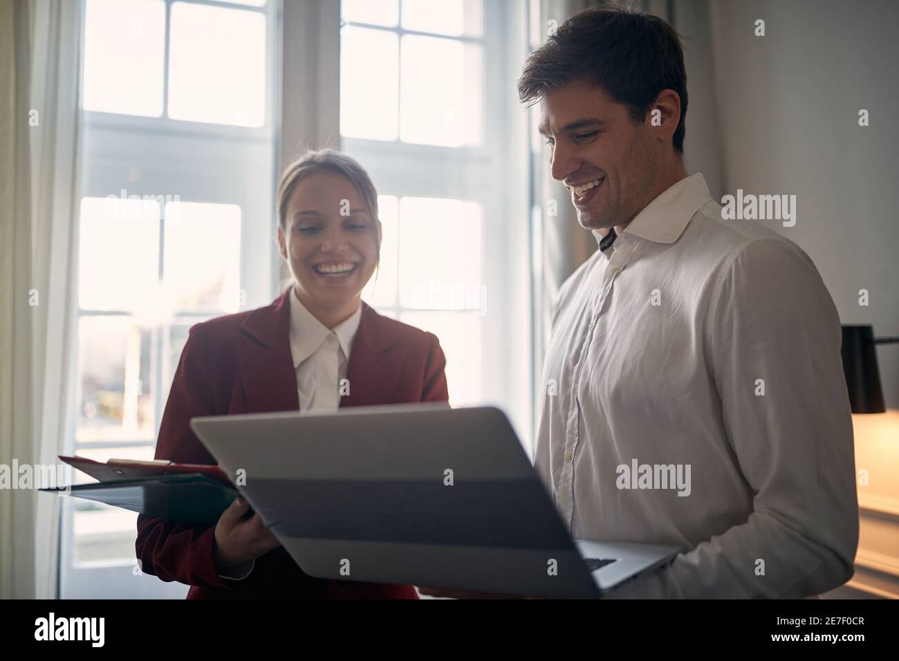 Prepare for meeting hi-res stock photography and images - Alamy