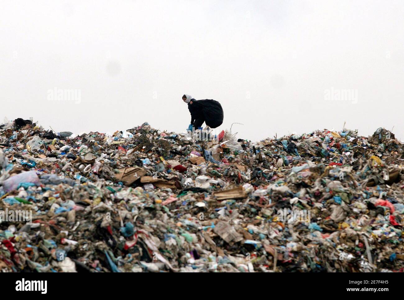 Surviving objects hi-res stock photography and images - Alamy