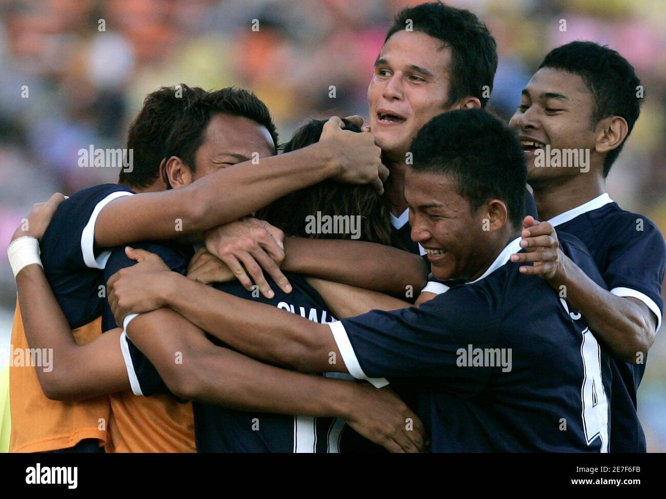 Thailand soccer players hi-res stock photography and images - Alamy