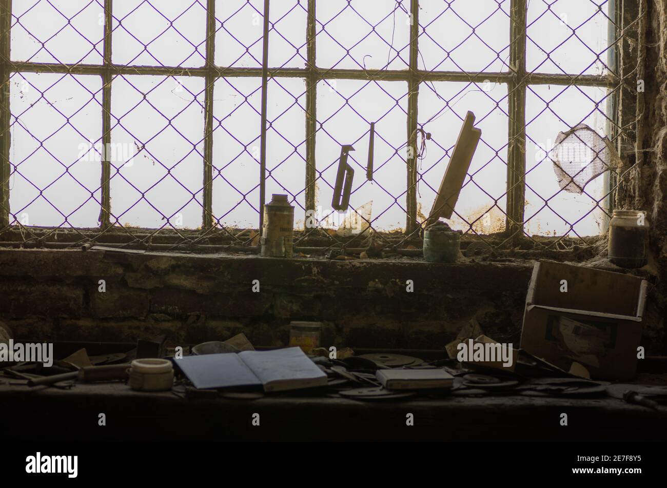 Workbench operation hi-res stock photography and images - Alamy