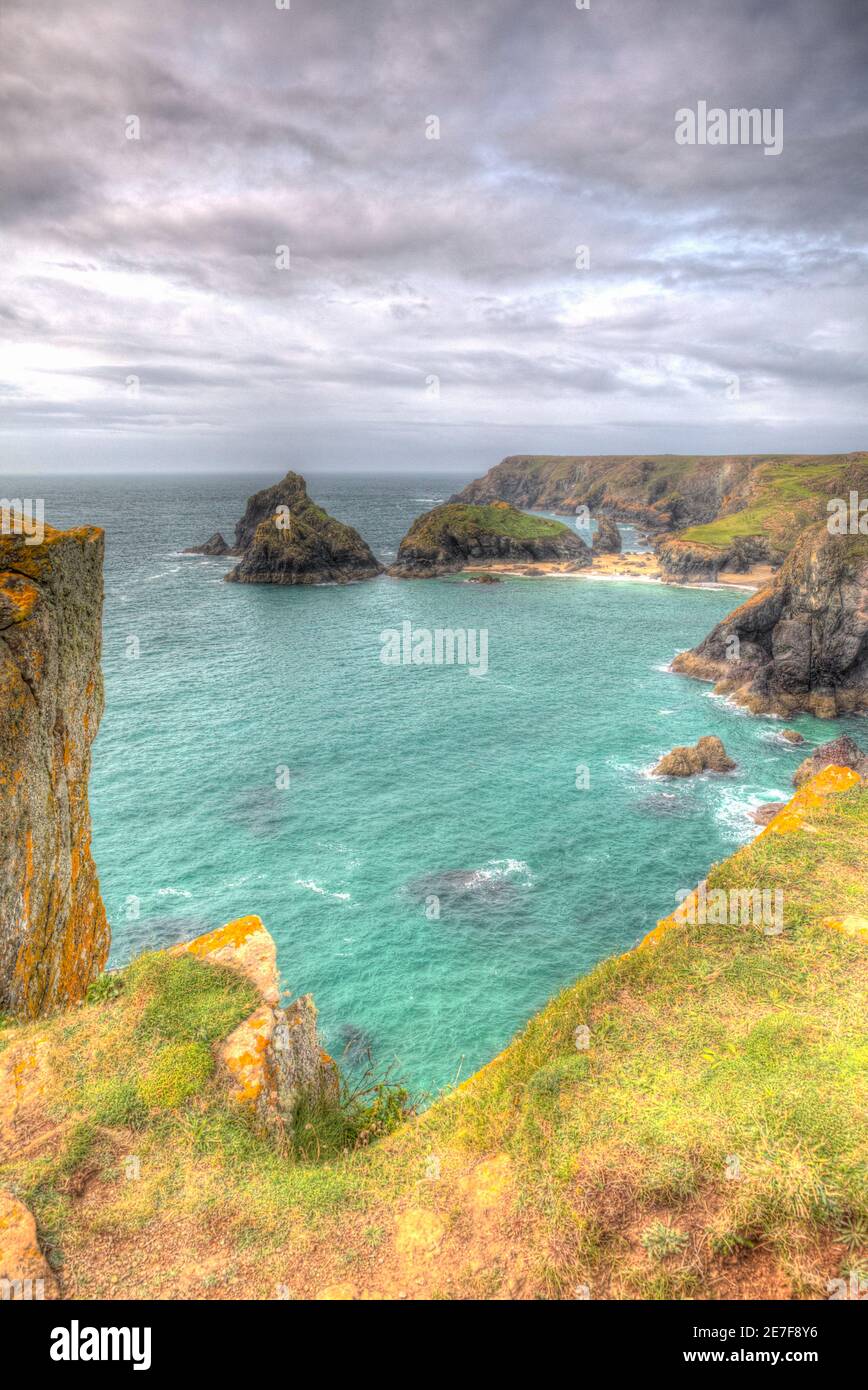 Kynance Cornwall beautiful cove with turquoise sea on The Lizard ...