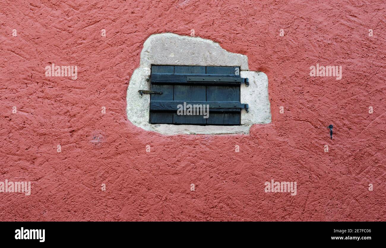 Small rectangular opening hi-res stock photography and images - Alamy