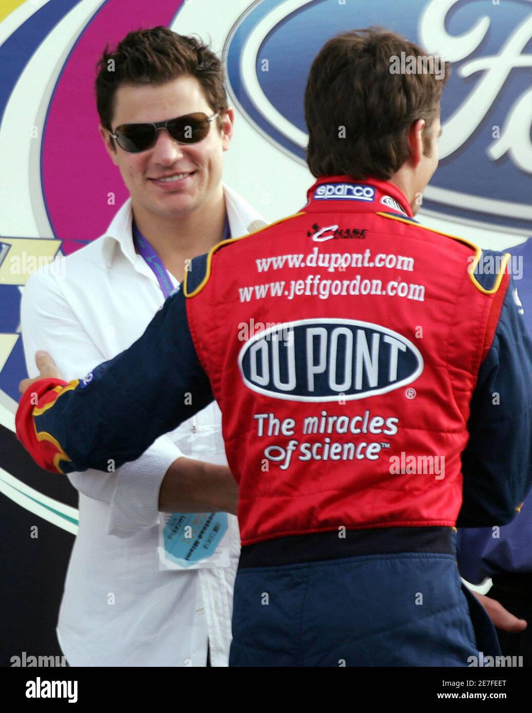 Marc marshall singer hi-res stock photography and images - Alamy