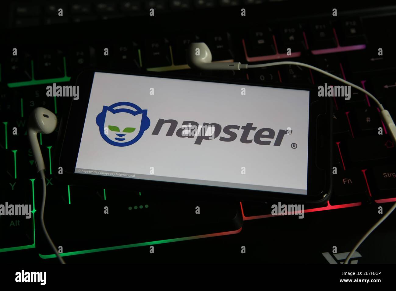 Napster logo hi-res stock photography and images - Alamy