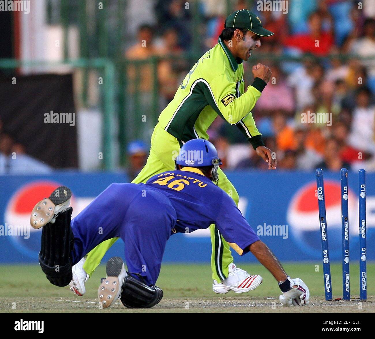 Sri lankas marvan atapattu hi-res stock photography and images - Alamy