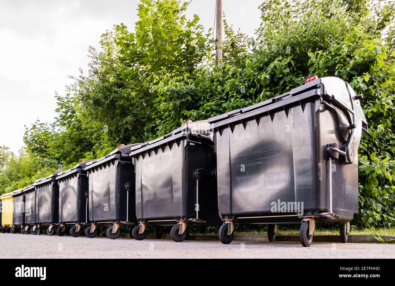 Sample containers hi-res stock photography and images - Alamy