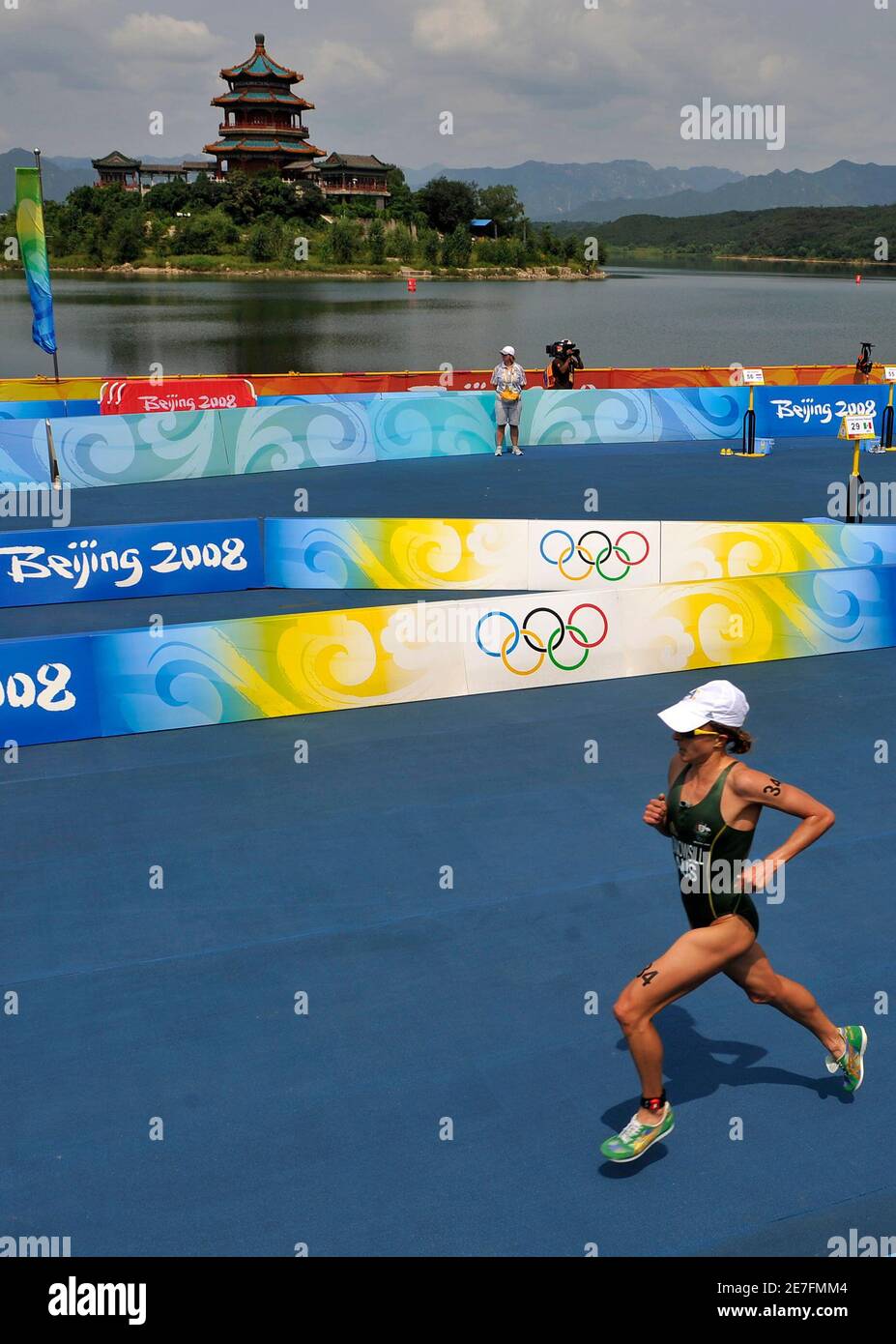 Emma snowsill australia hi-res stock photography and images - Alamy