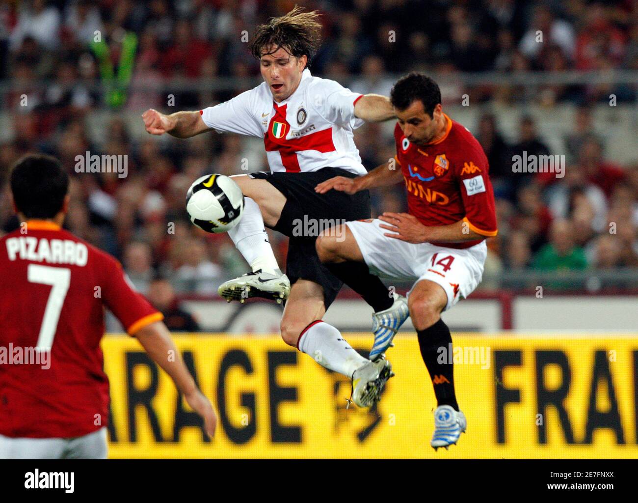 Ludovic giuly hi-res stock photography and images - Alamy