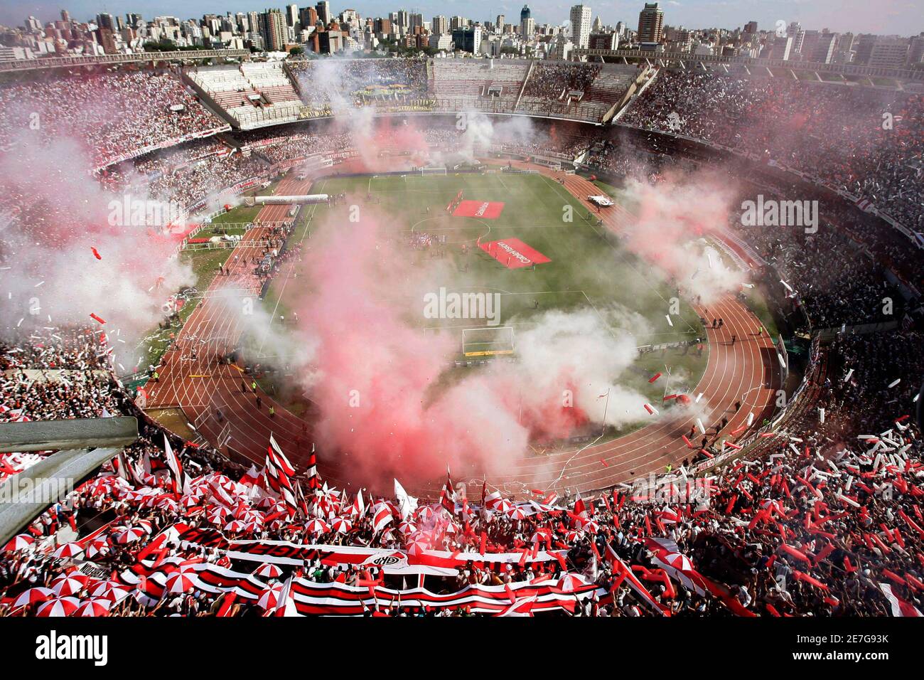 Stadium river plate hi-res stock photography and images - Alamy