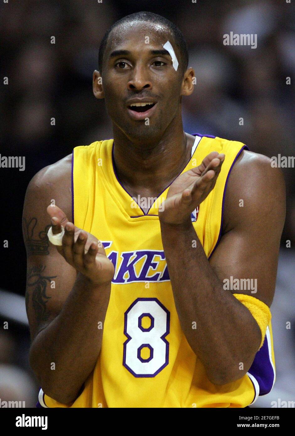 Kobe bryant lakers 2005 hi-res stock photography and images - Alamy