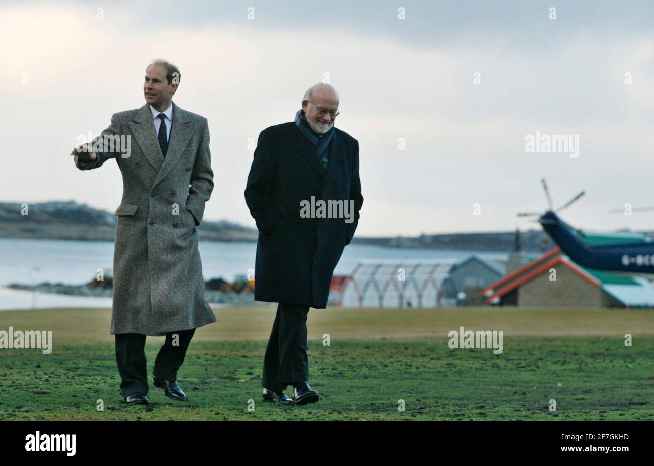 Falklands war 1982 british troops hi-res stock photography and images ...
