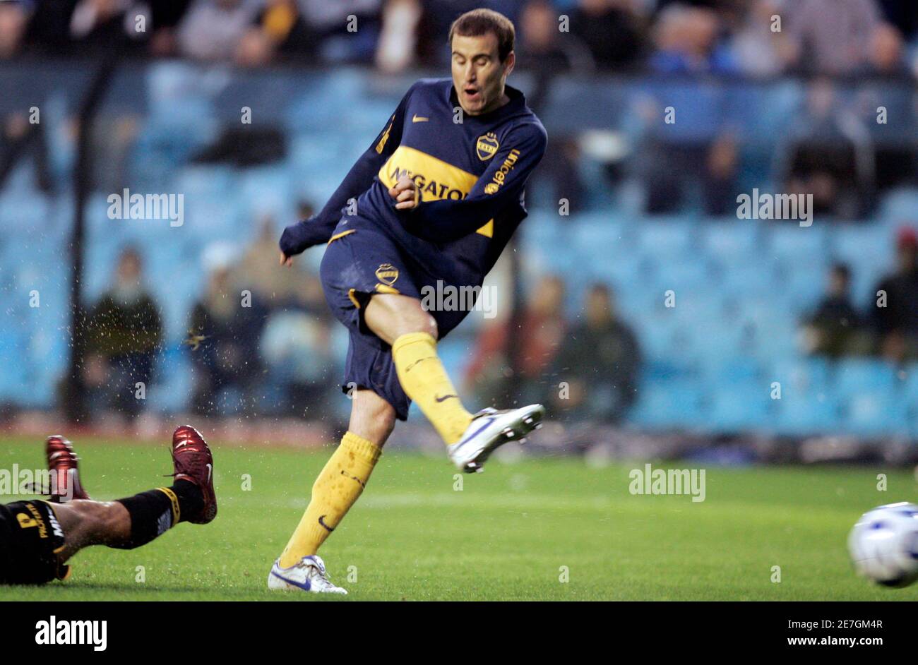 Rodrigo palacio boca juniors hi-res stock photography and images - Alamy