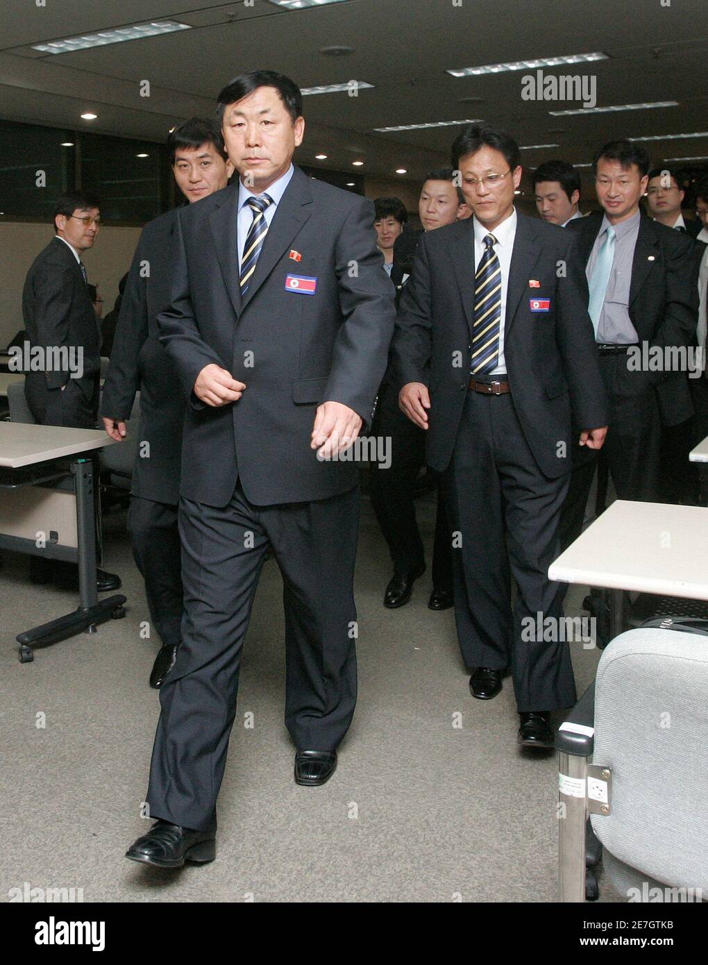 North head coach kim jong hun hi-res stock photography and images - Alamy