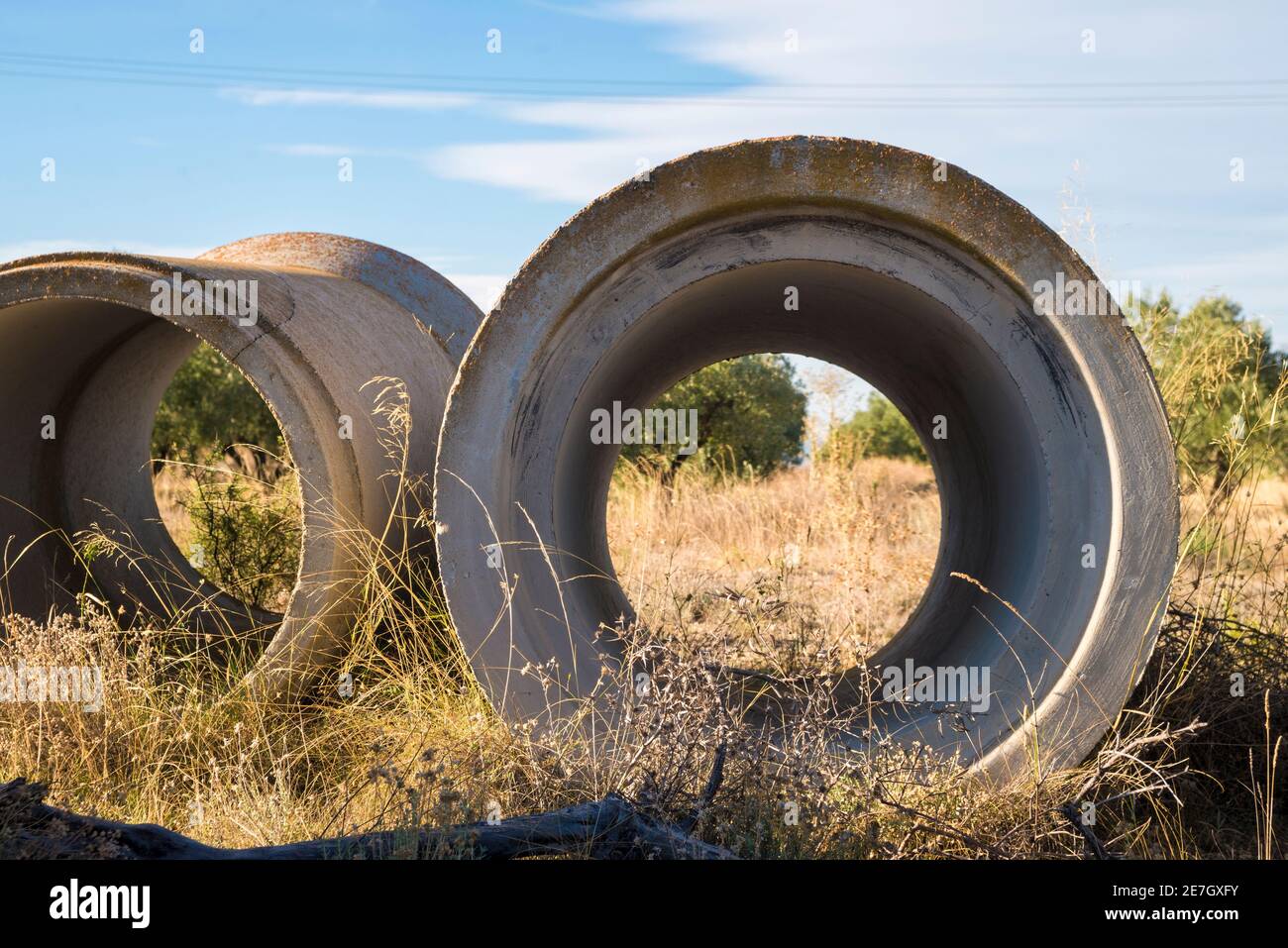Circular Concrete Pipes Stock Photo - Alamy