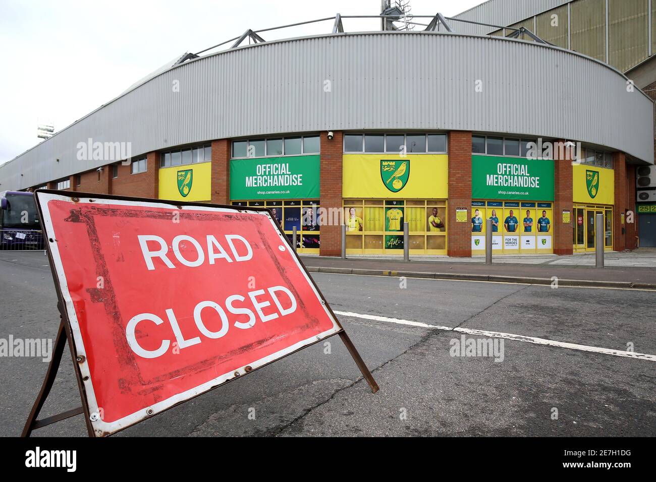 Middlesbrough road sign hi-res stock photography and images - Alamy