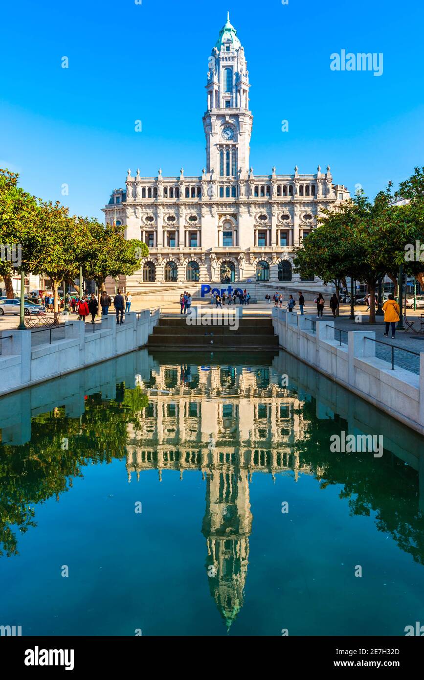 The porto city hall hi-res stock photography and images - Alamy
