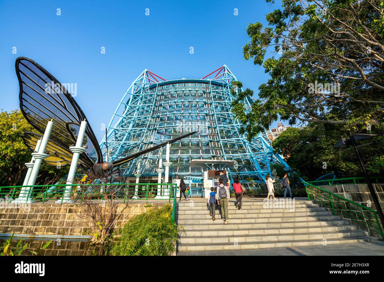 Tropical Rainforest Greenhouse at the Botanical Garden of National ...