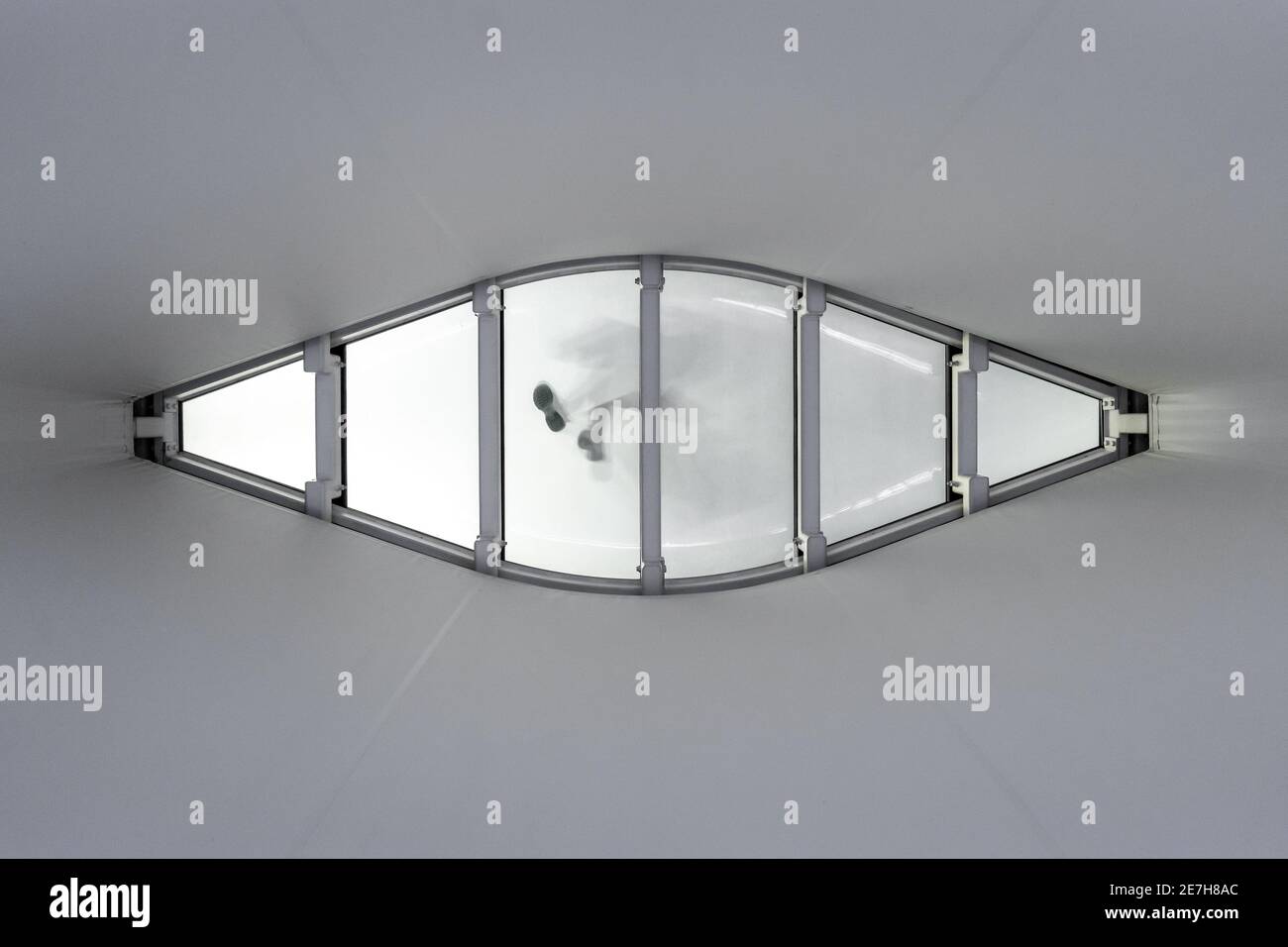 Glass see through floor hi-res stock photography and images - Alamy