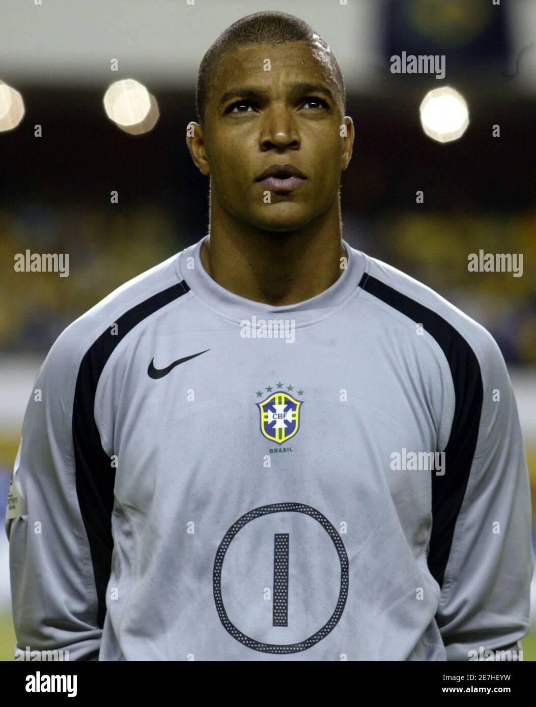Brazilian goalkeeper dida hi-res stock photography and images - Alamy