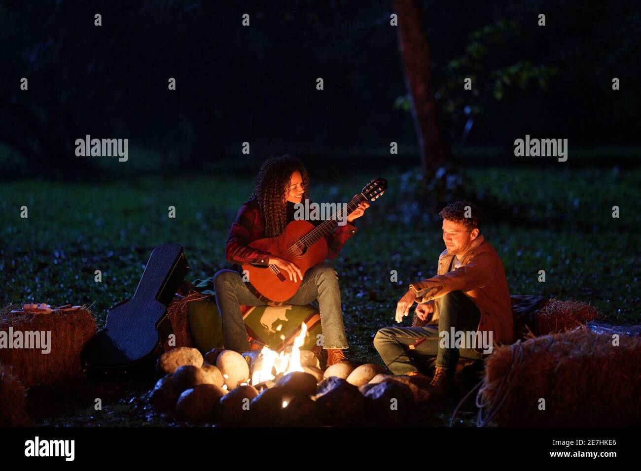 RYAN PHILLIPPE and KYLIE BUNBURY in BIG SKY (2020), directed by PAUL ...