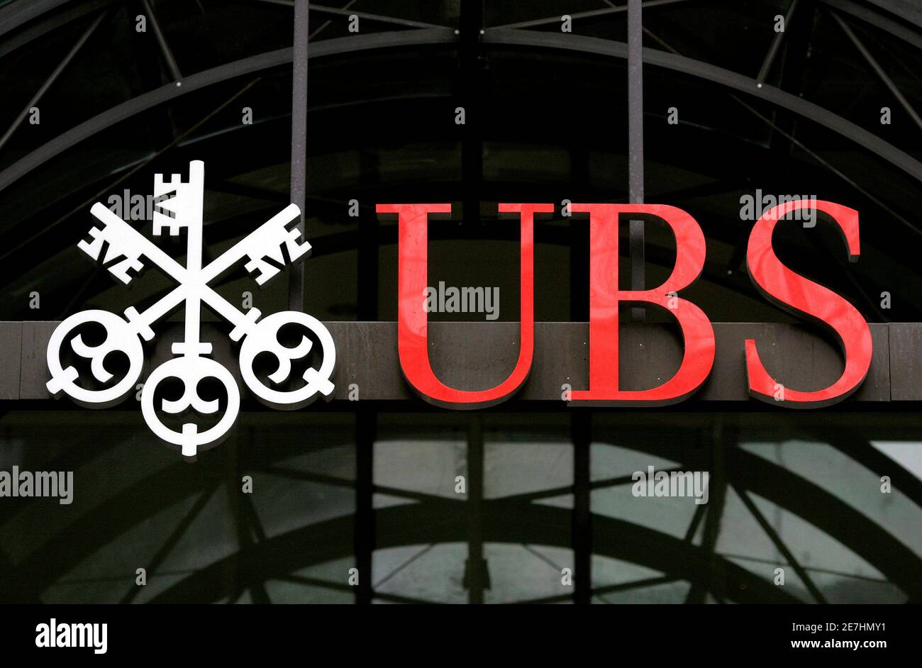 Logo of ubs london hi-res stock photography and images - Alamy
