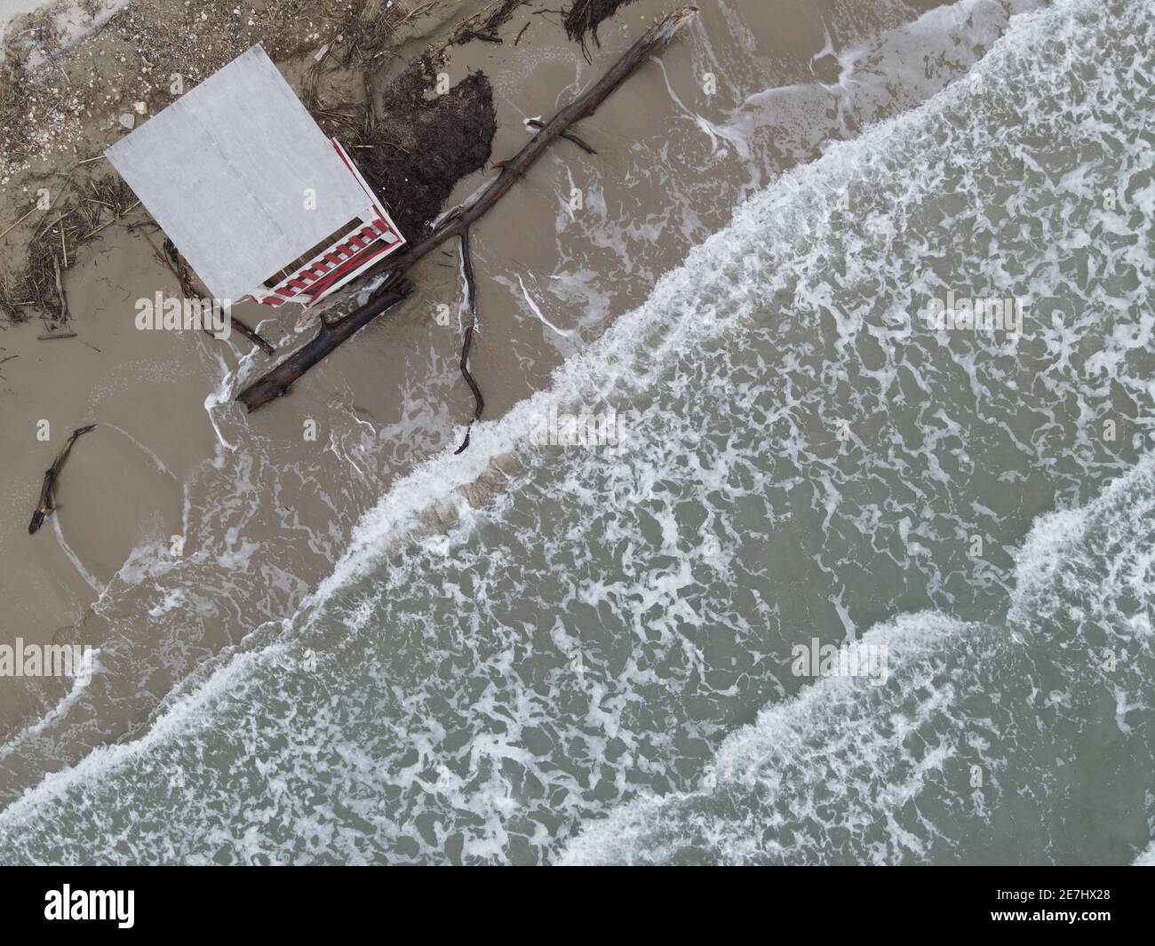 Aerial View Of wWild Sea Waves And Lifeguard Tower In Winter Season In ...