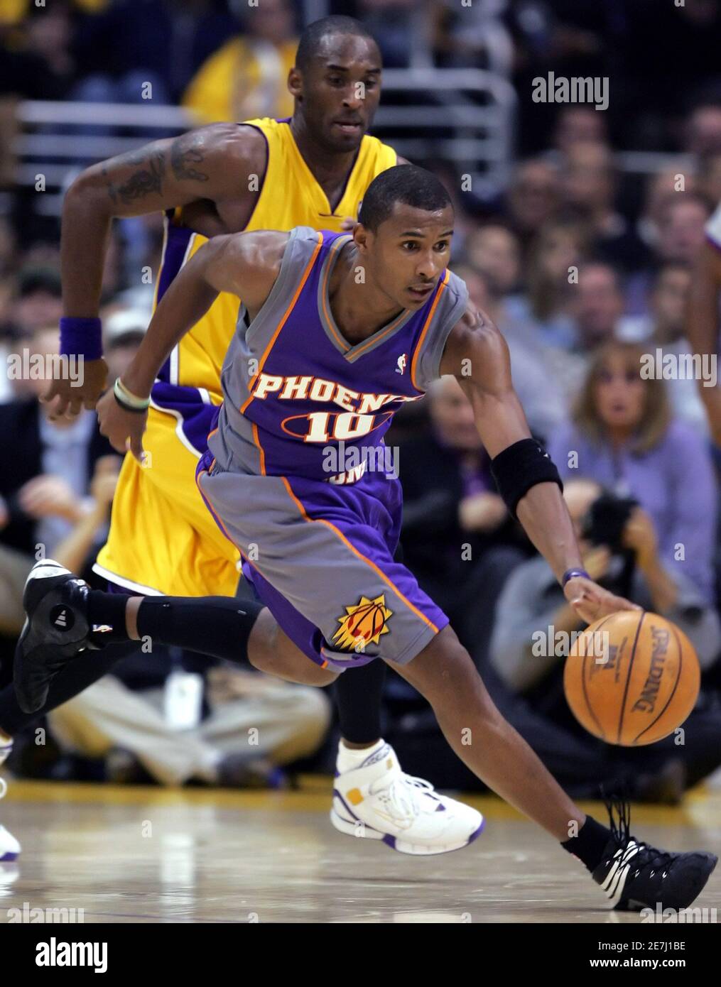 Nba 3 on 3 kobe bryant hi-res stock photography and images - Alamy