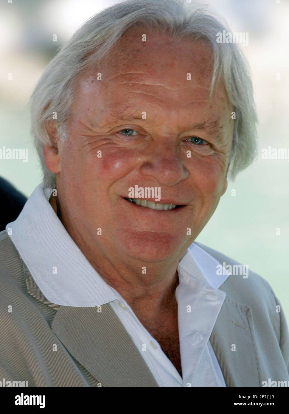 John hopkins actor hi-res stock photography and images - Alamy