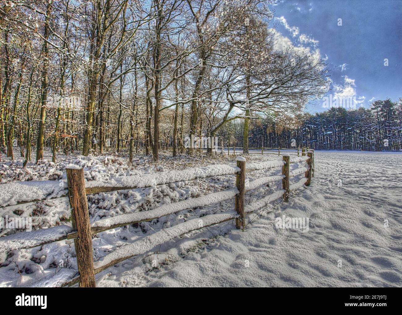 Snowy landscapes hi-res stock photography and images - Alamy