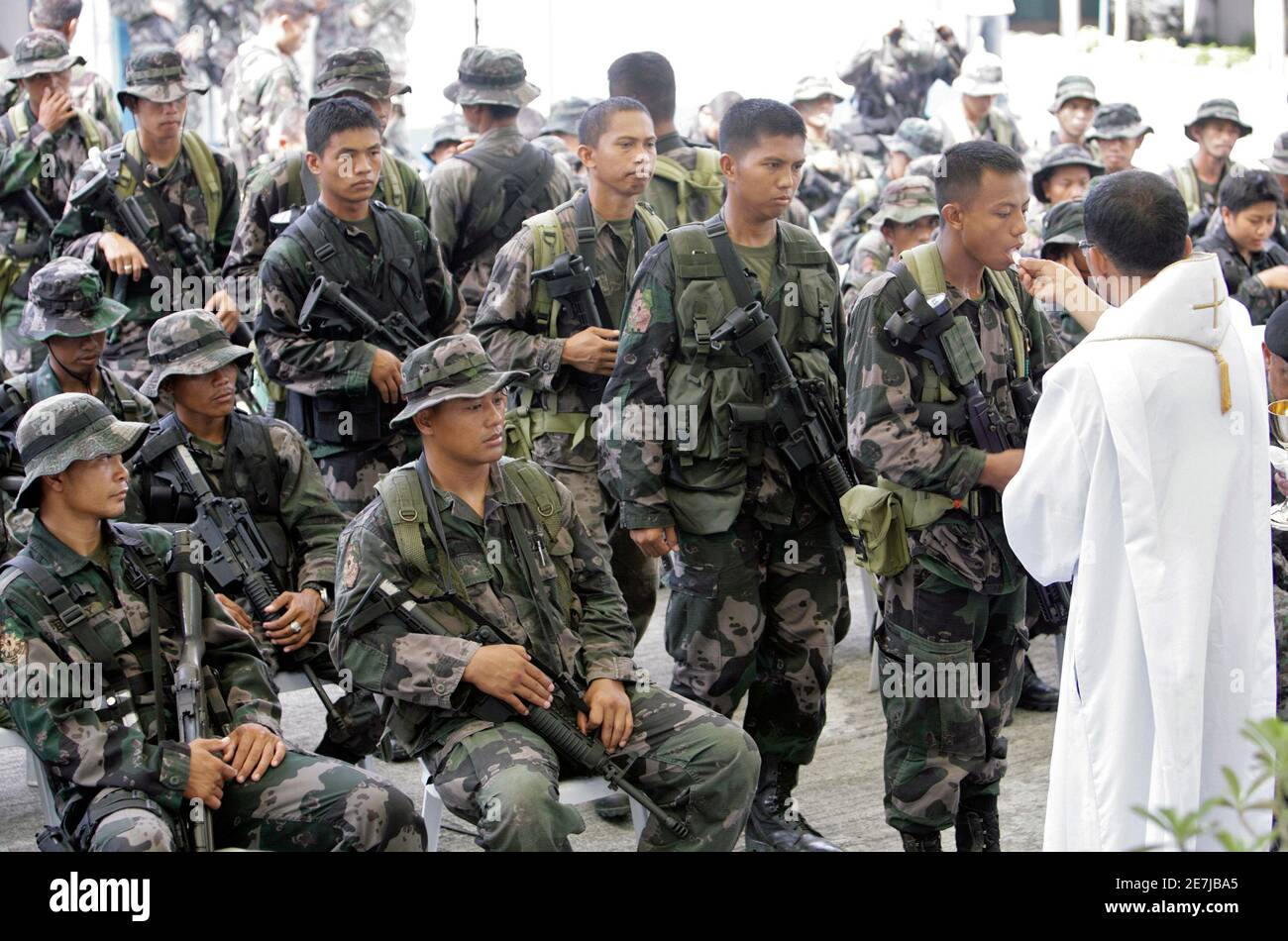 Member Philippine National Police Pnp High Resolution Stock Photography ...