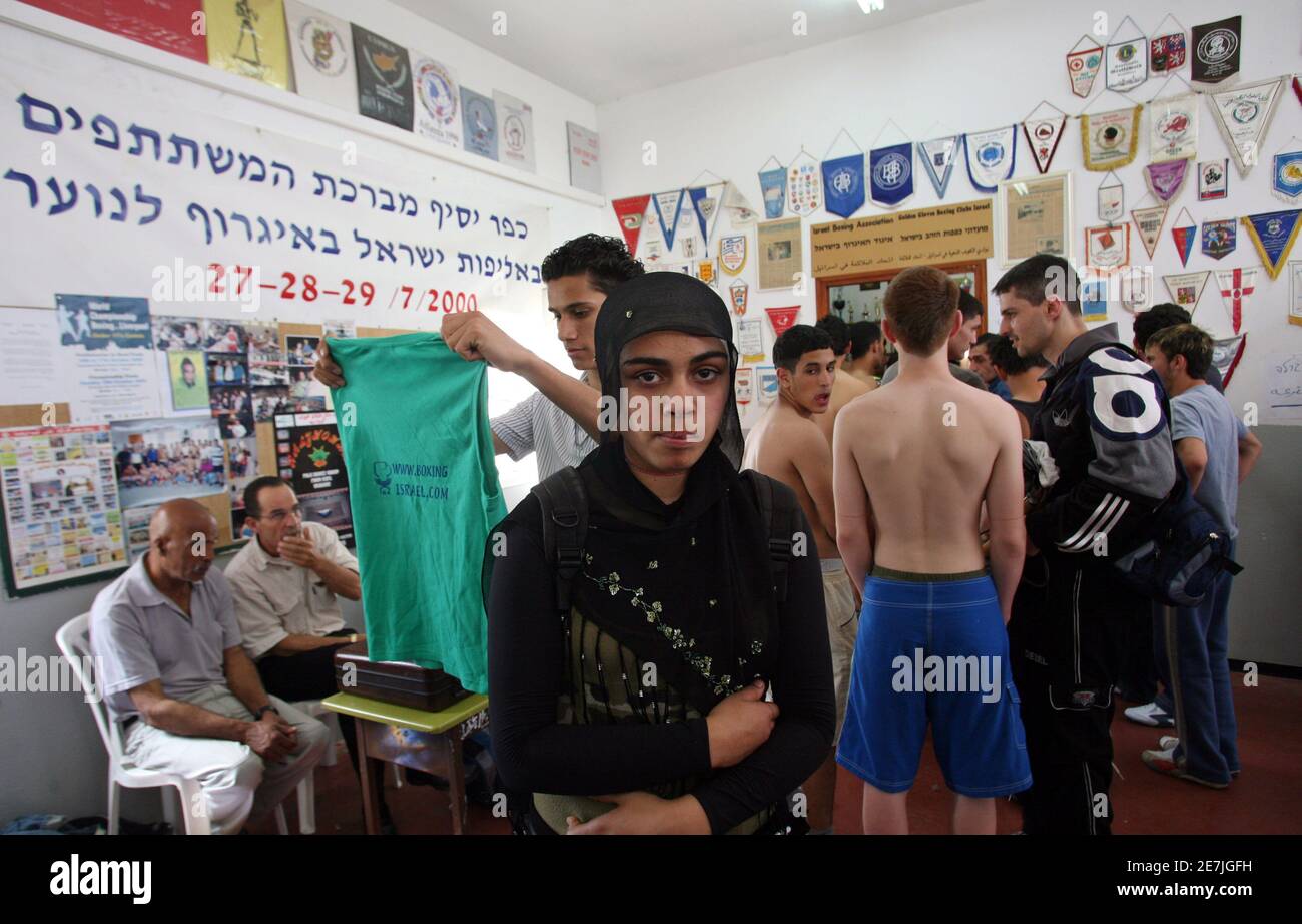 Female boxers history hi-res stock photography and images - Alamy