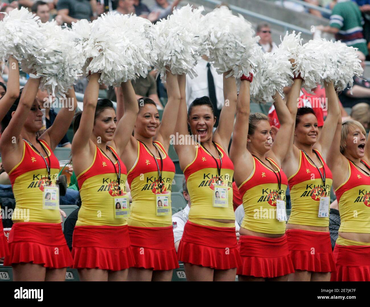 Cheerleaders formation hi-res stock photography and images - Alamy