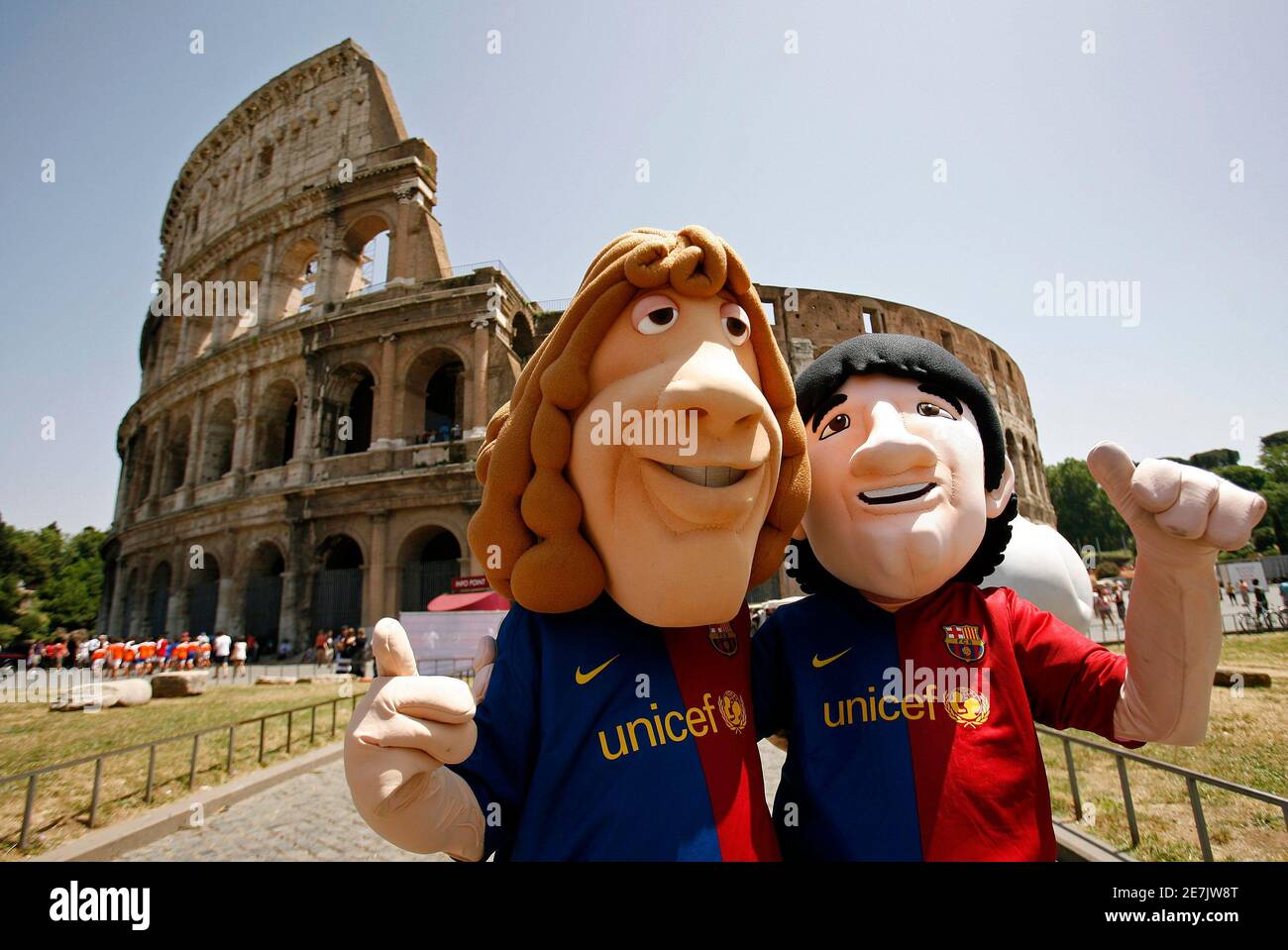 Lionel Messi Mask High Resolution Stock Photography and Images - Alamy